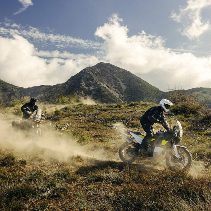 Adventure Motorcycle Collection | Fox Racing® Sverige